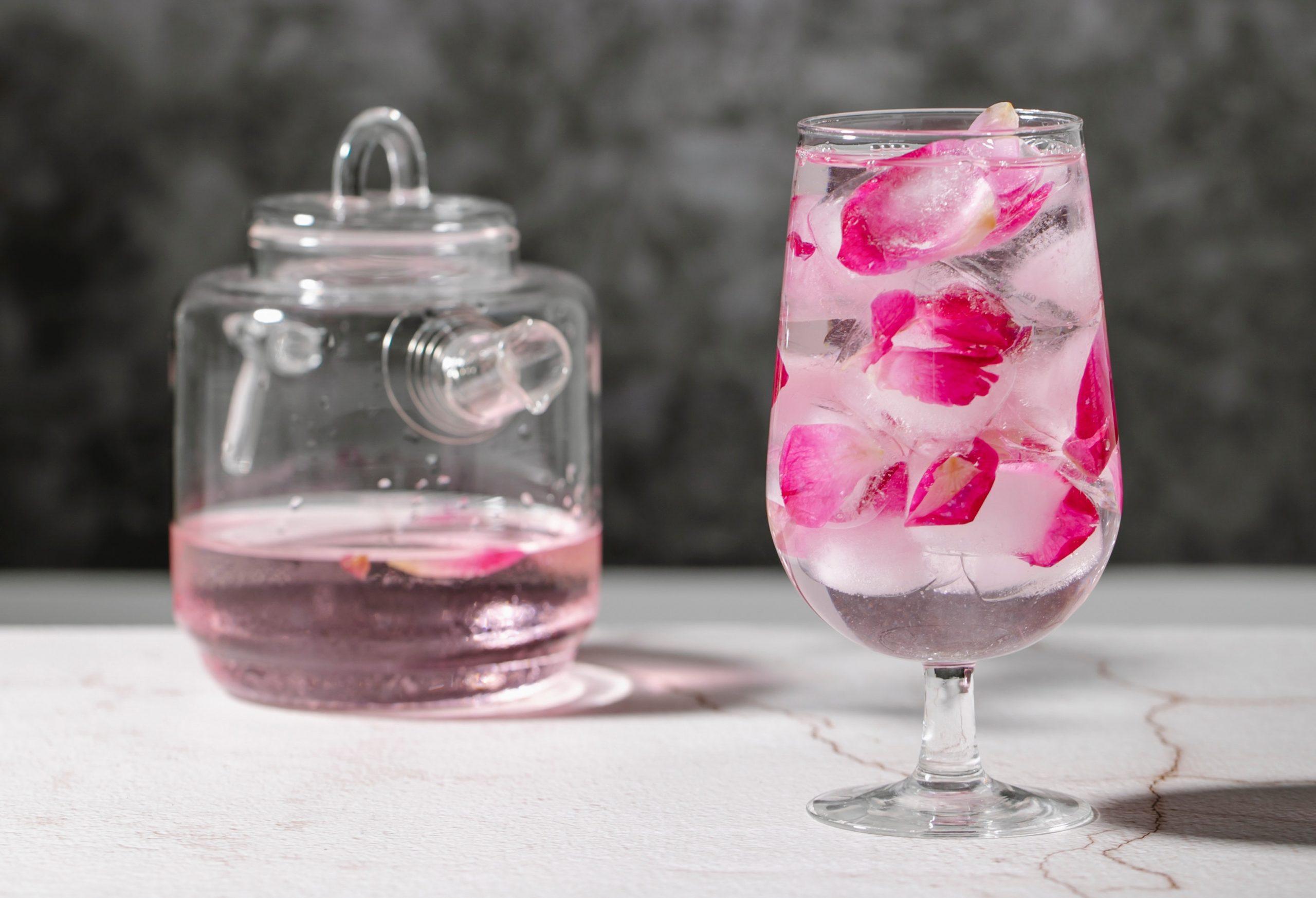 Rose Water: An Intrinsic Part Of The Arab Culture | Hashems.com